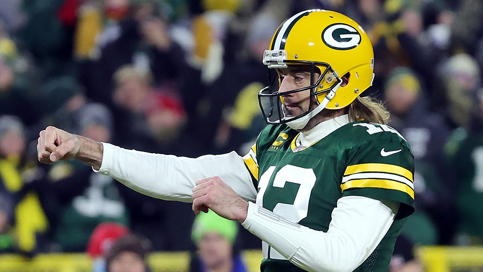 Minnesota Vikings 10-37 Green Bay Packers: Aaron Rodgers stars as ...