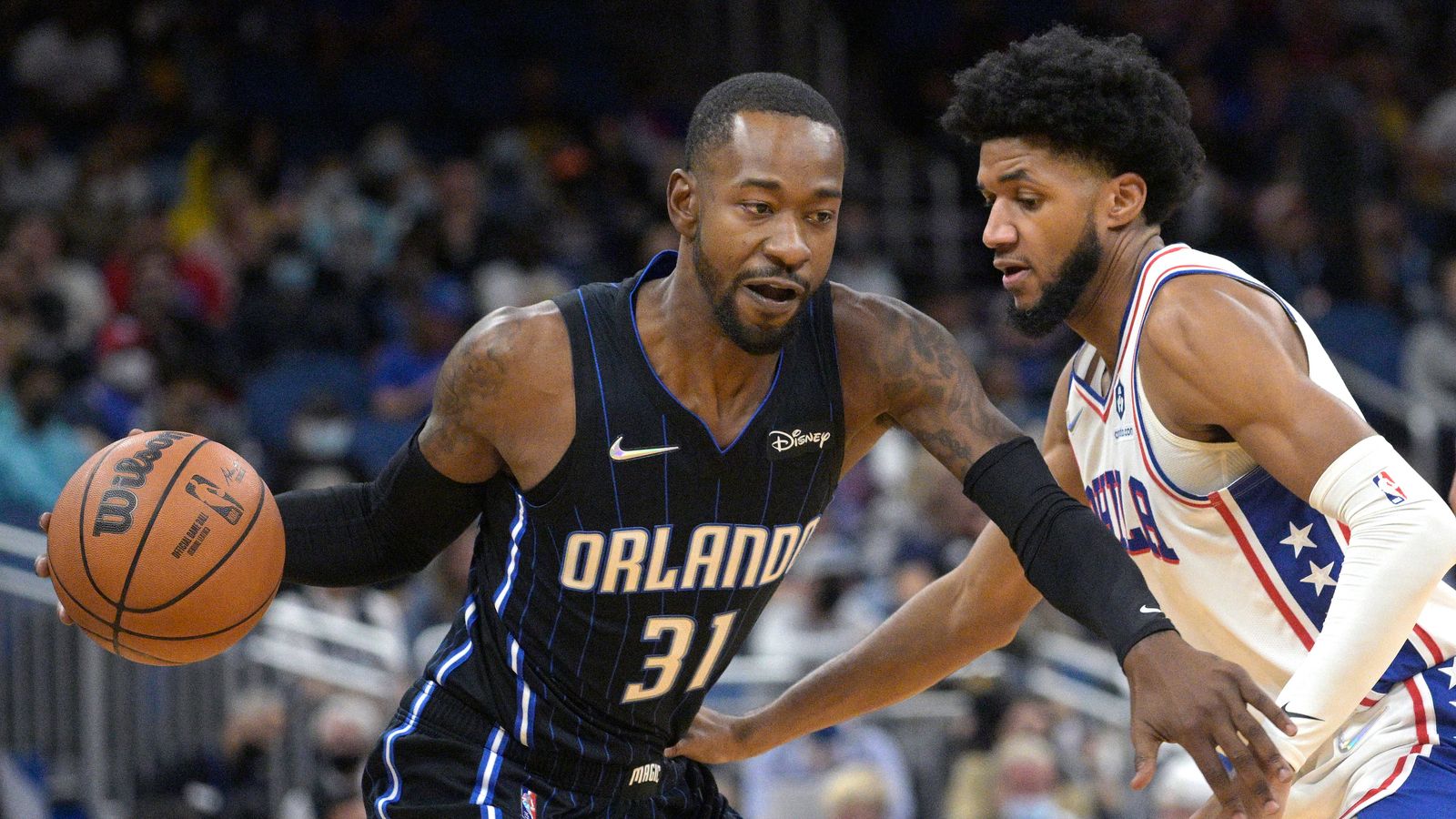 Spectacular no-look pass from Ross | NBA News | Sky Sports