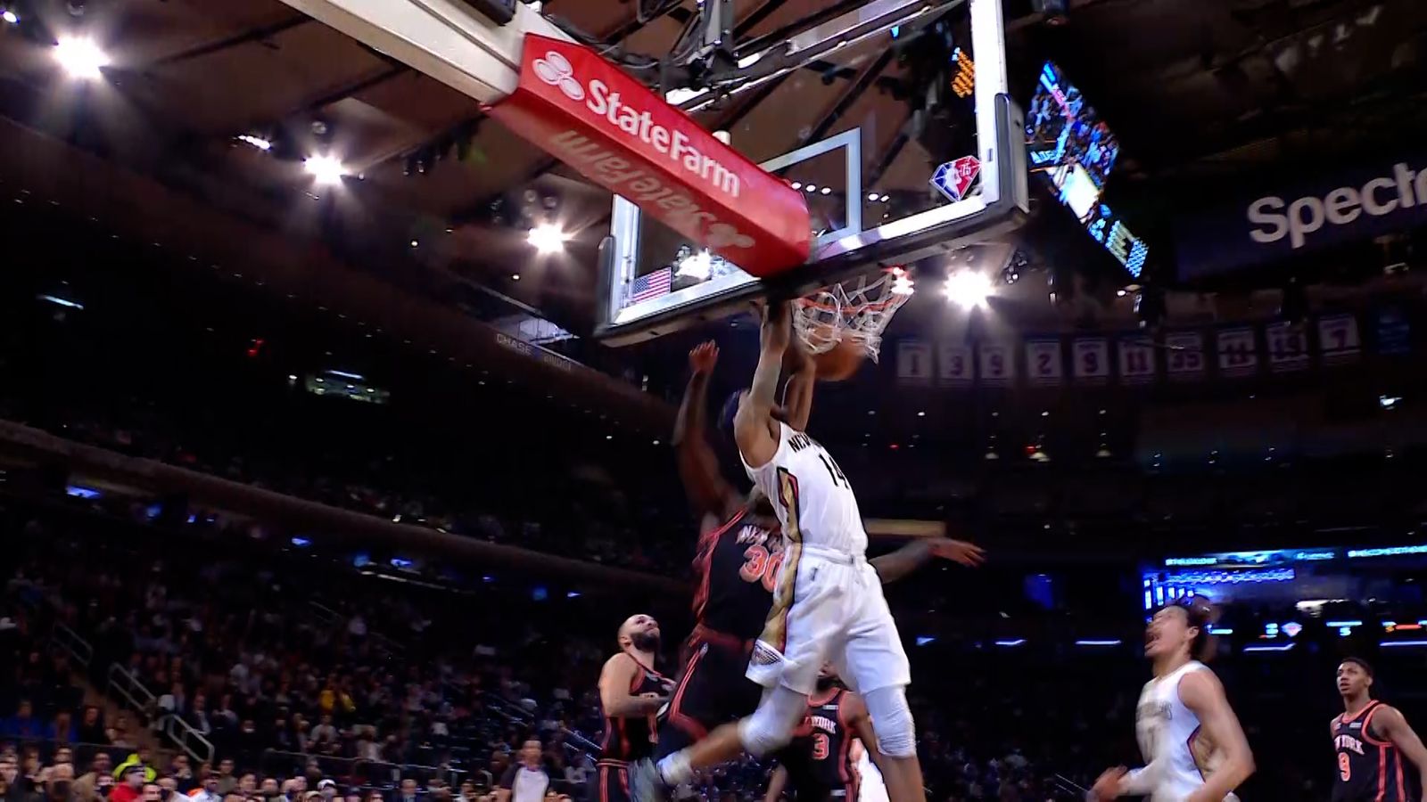 Brandon Ingram spins off Evan Fournier for huge slam! | NBA News | Sky ...