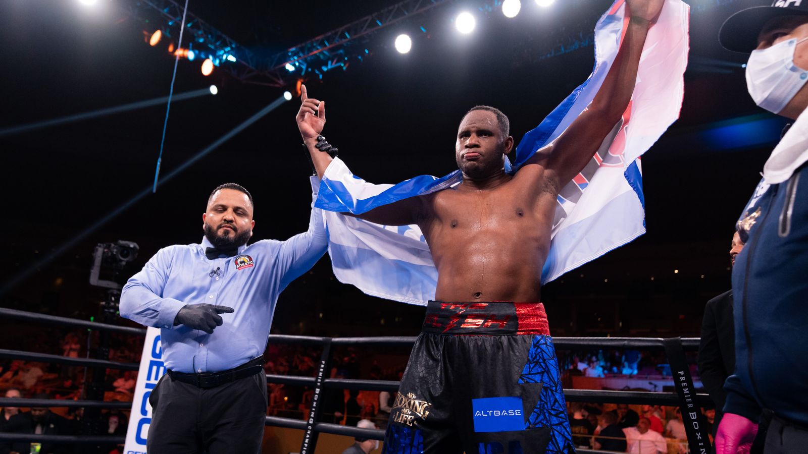 Frank Sanchez, the emerging Cuban heavyweight force, stayed unbeaten by ...