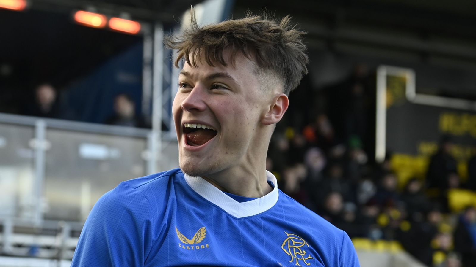 Nathan Patterson: Everton sign right-back from Rangers in £16m deal ...