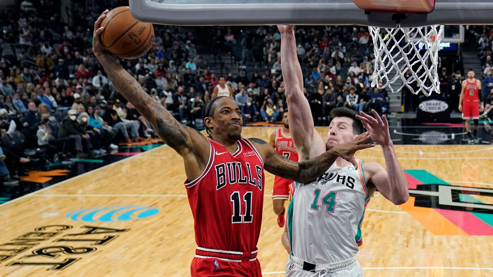 NBA Wk15: Chicago Bulls 122-131 San Antonio Spurs | NBA News | Sky Sports