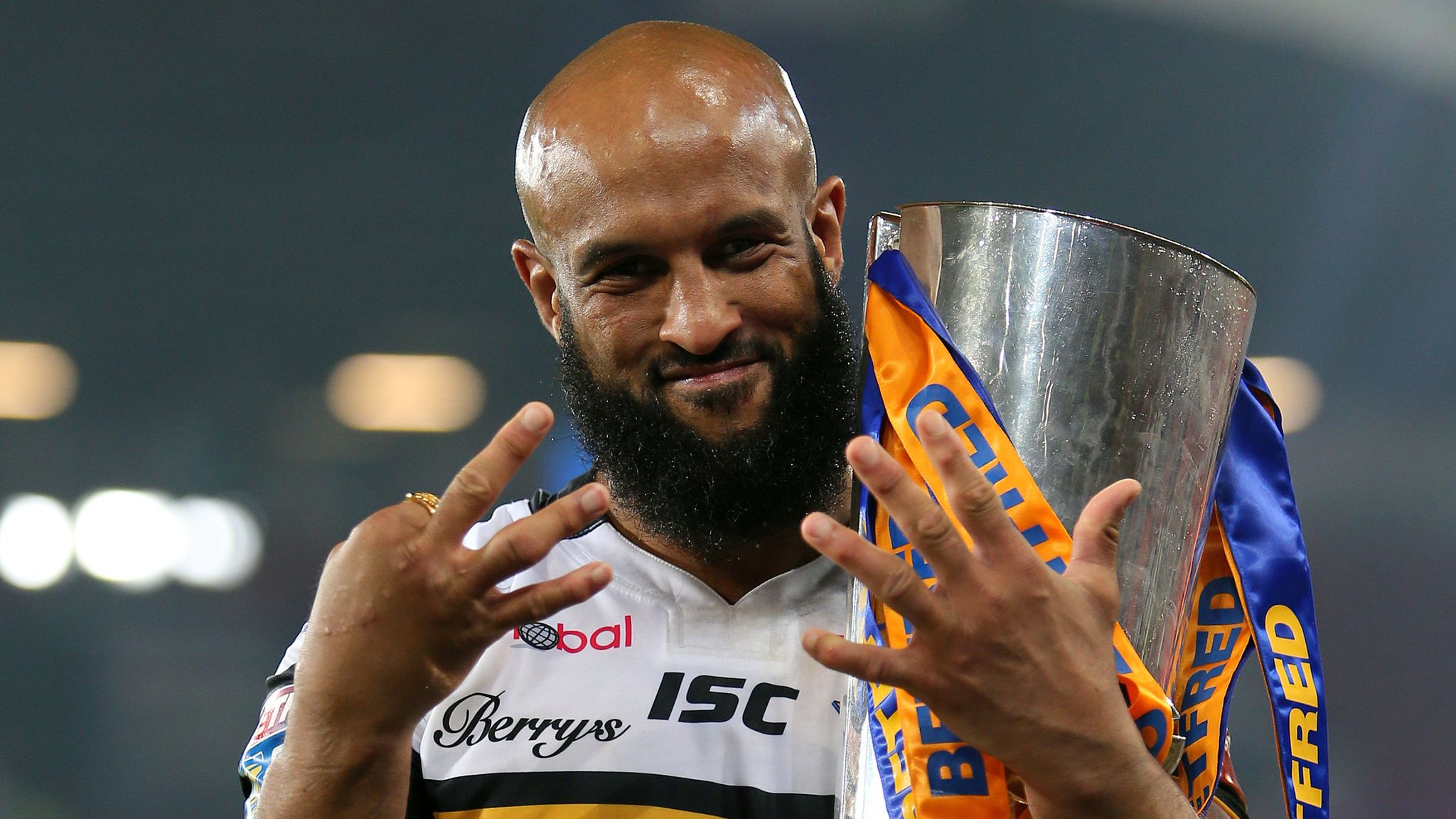 Jamie Jones-Buchanan: Leeds Rhinos icon on the 'massive honour' of ...