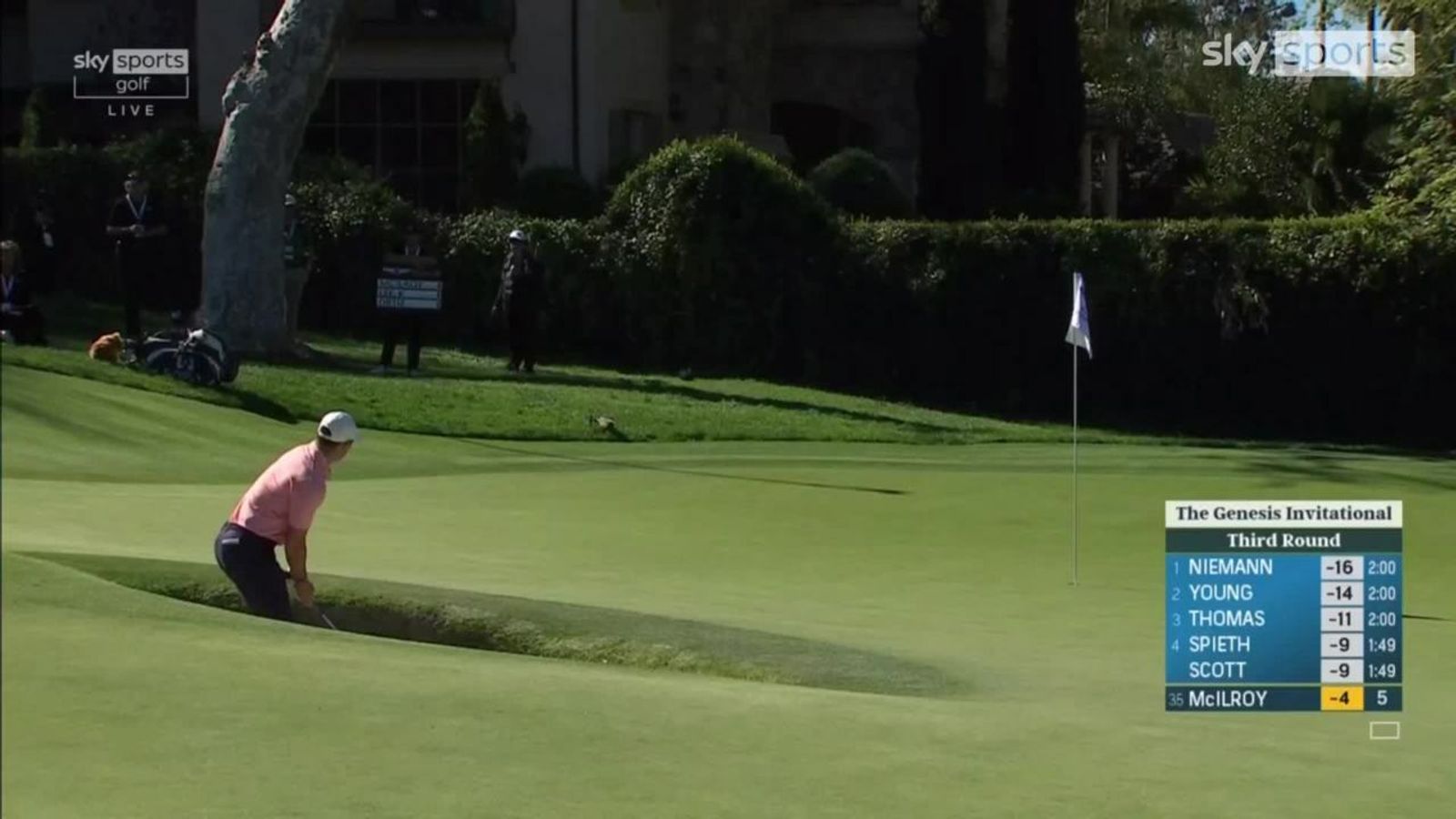 Rory McIlroy plays incredible bunker shot at Genesis Invitational ...