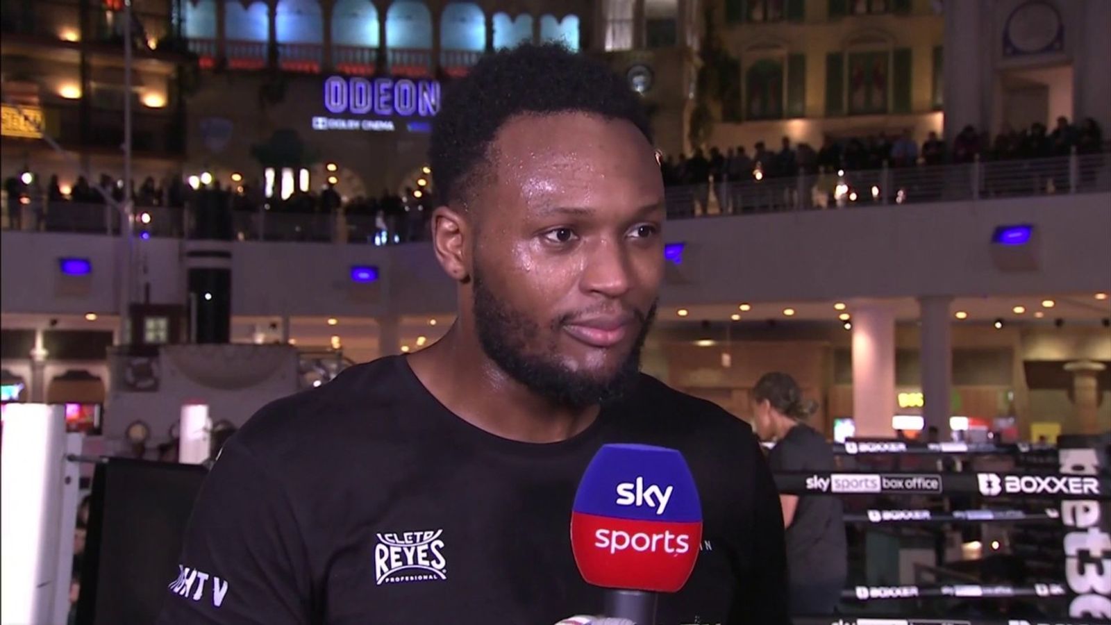 No nerves for Viddal Riley | Boxing News | Sky Sports