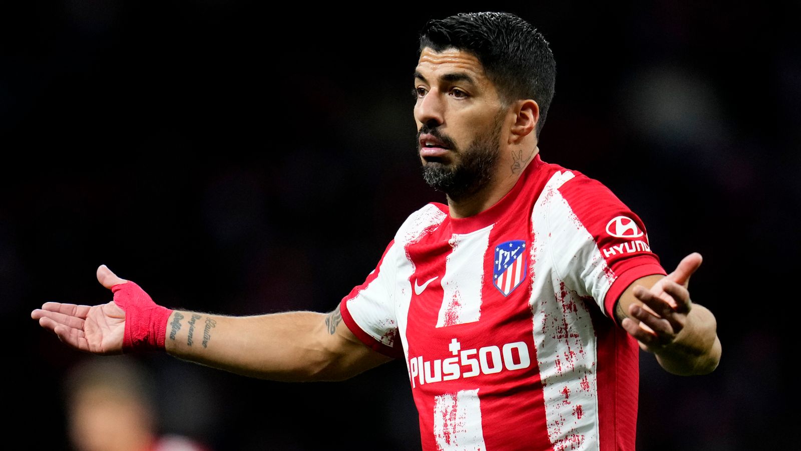 Chelsea pushing to re-sign Nathan Ake from Man City - Paper Talk ...