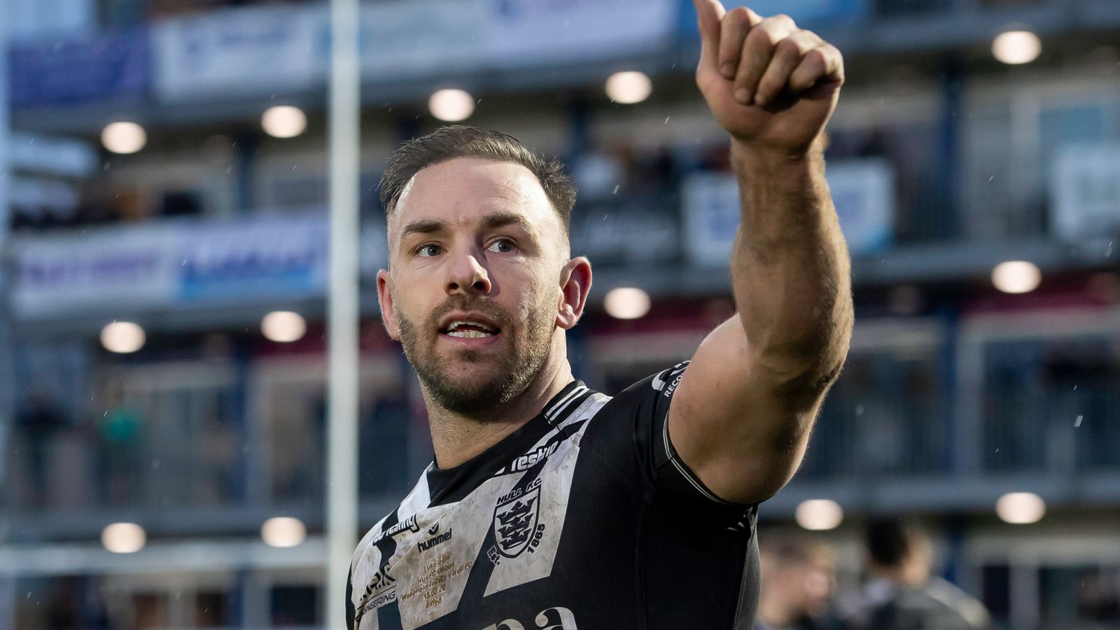 Super League: Luke Gale leads Hull FC to hard-fought 16-12 win over ...