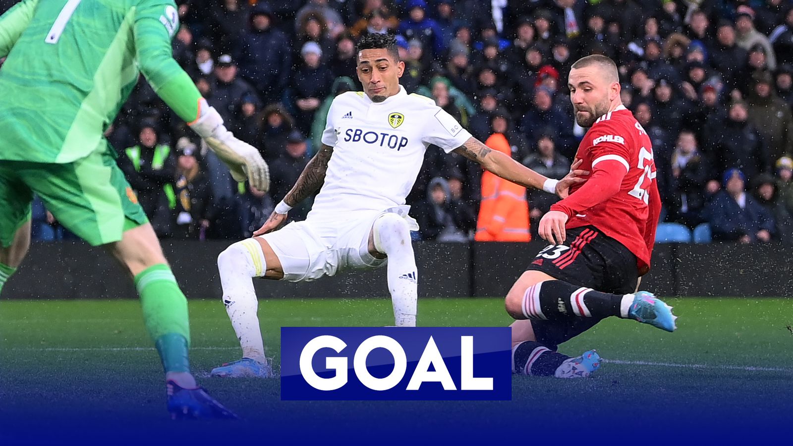 Raphinha makes it two goals in 24 seconds! | Football News | Sky Sports