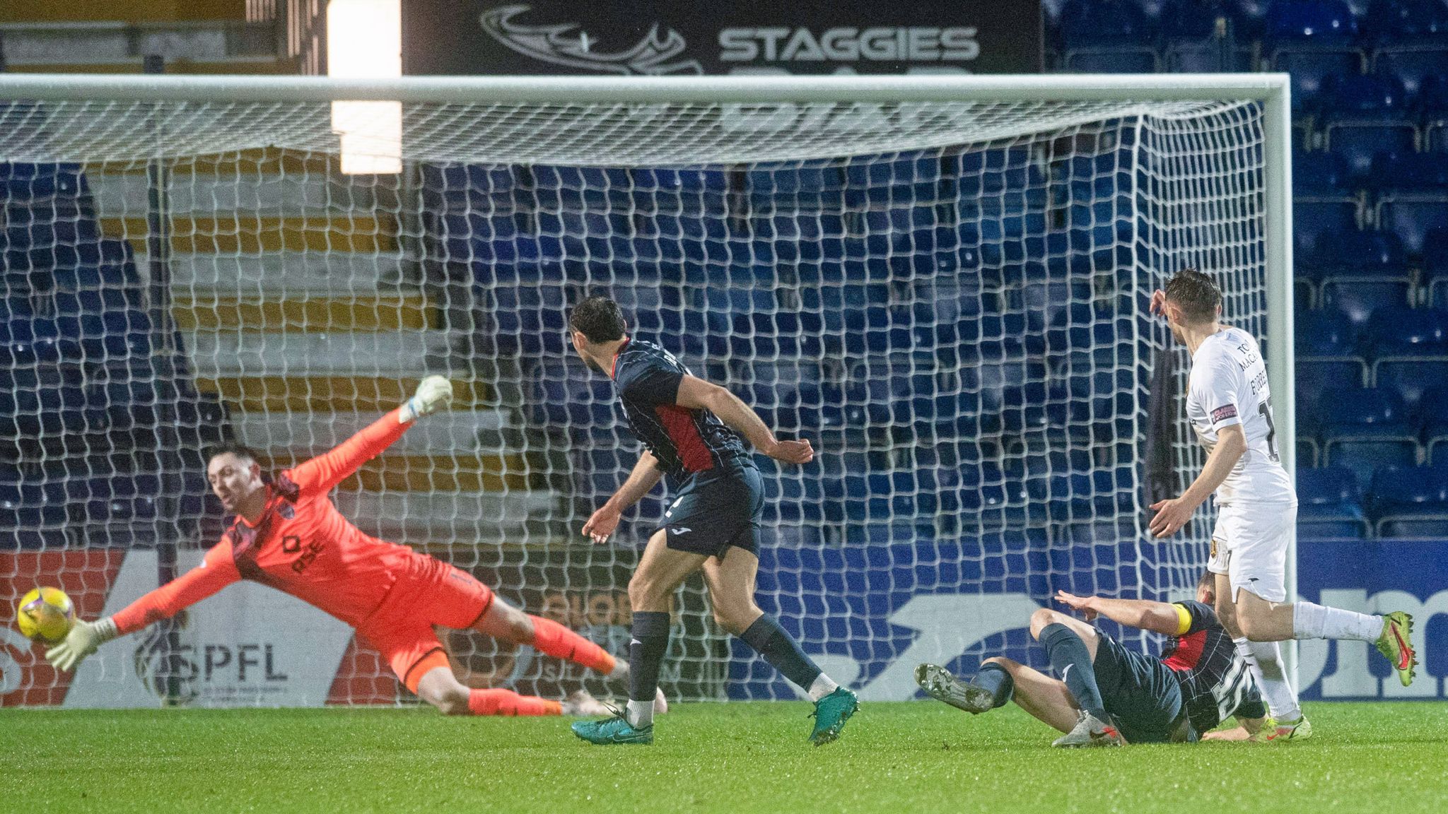 Ross Co 1 - 1 Livingston - Match Report & Highlights