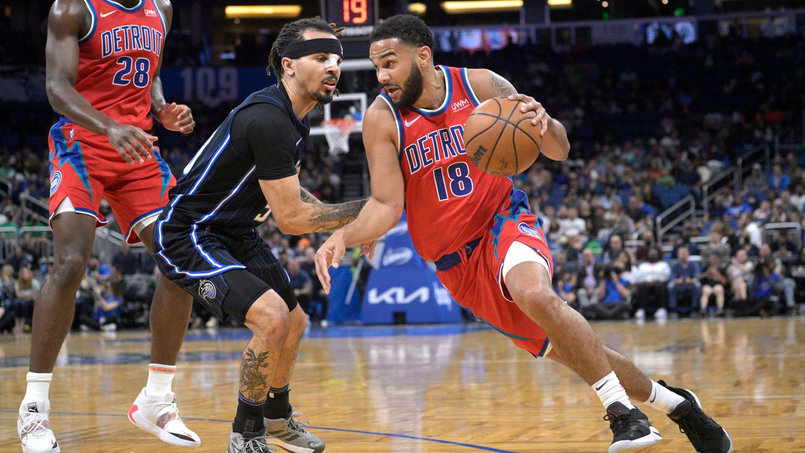 Cory Joseph's brilliant assist for Saddiq Bey | NBA News | Sky Sports