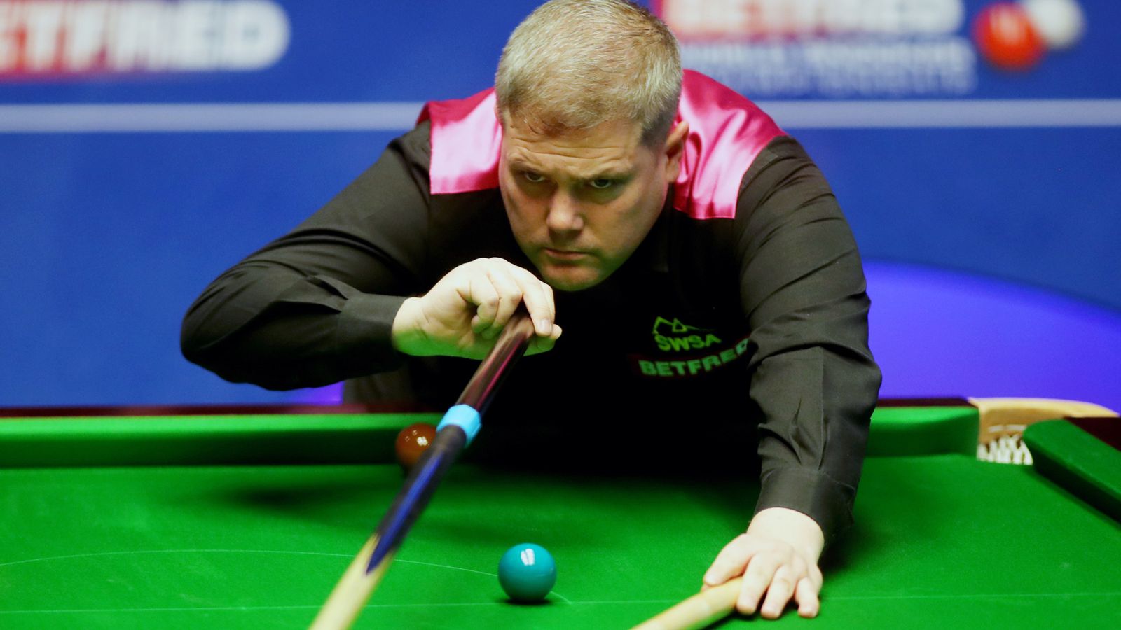 Robert Milkins: Player faces World Snooker sanction after arriving ...
