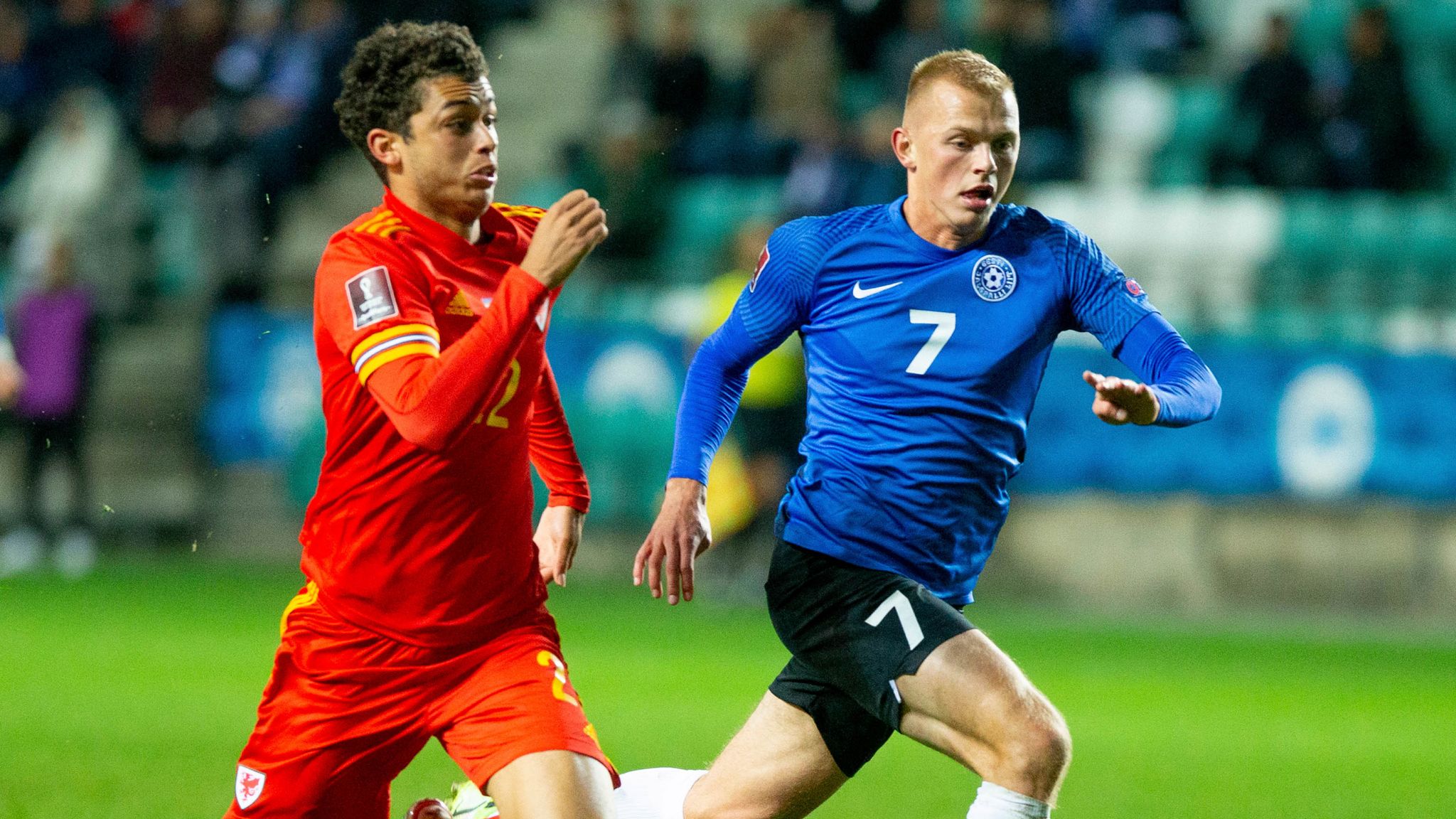 Brennan Johnson: How Nottingham Forest winger is Wales' next big hope ...