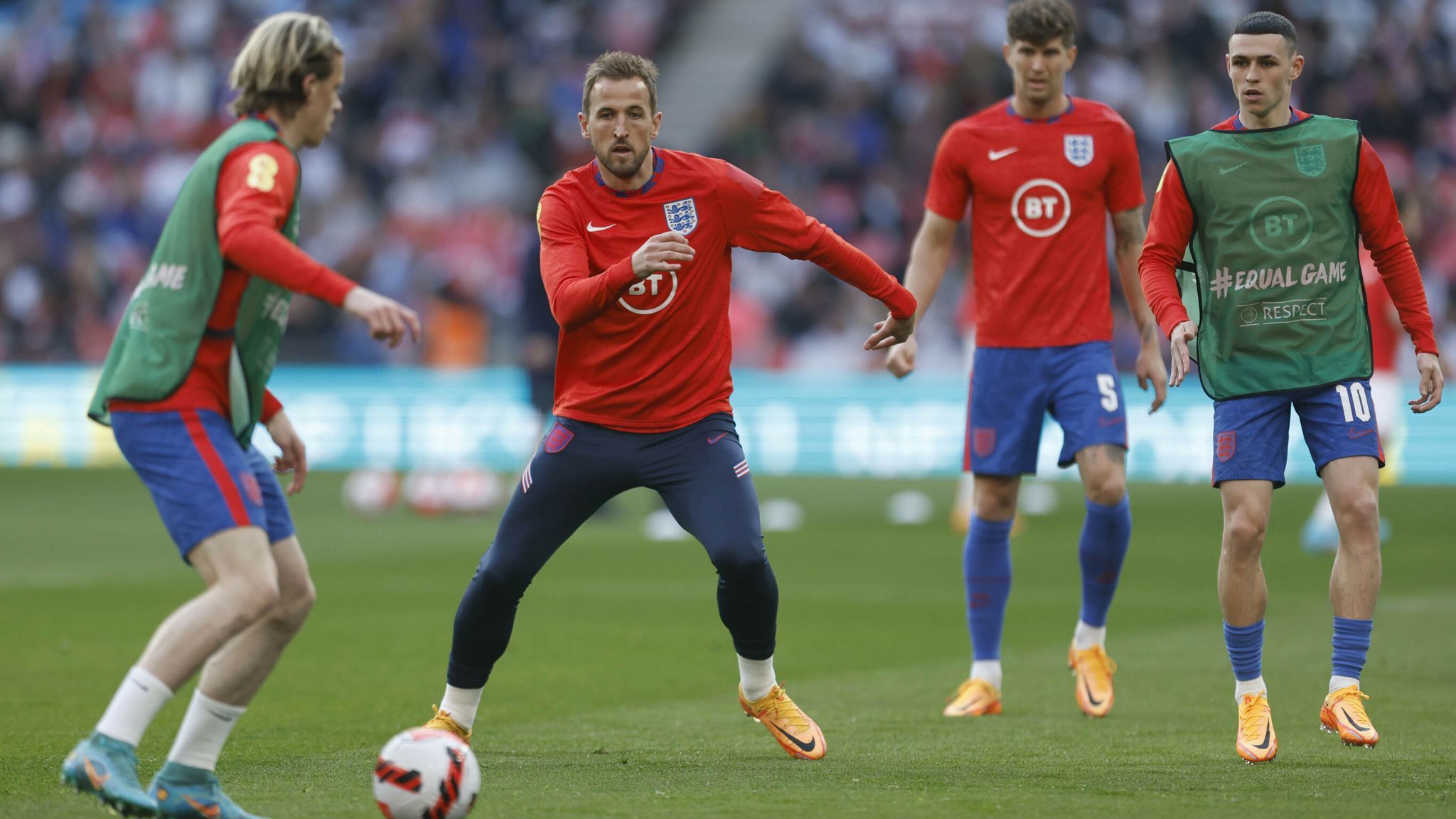 John Stones leaves England camp and returns to Manchester City after ...