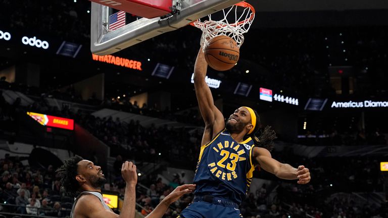 Isaiah Jackson pounds down vicious dunk! | NBA News | Sky Sports