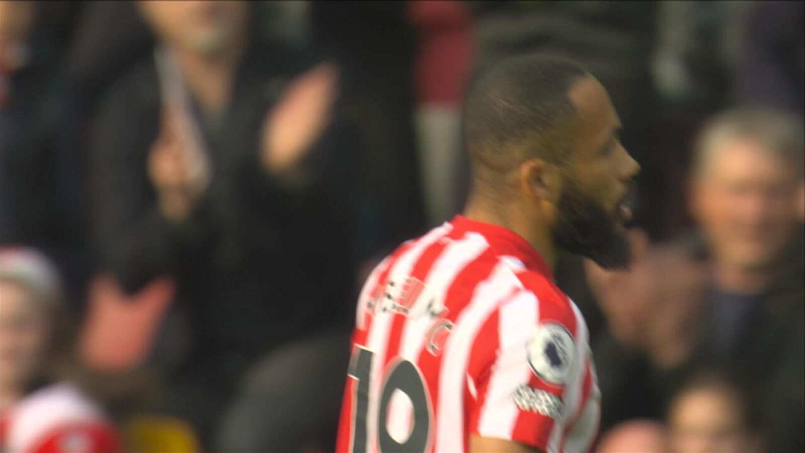 Bryan Mbuemo's shot trickles wide | Football News | Sky Sports