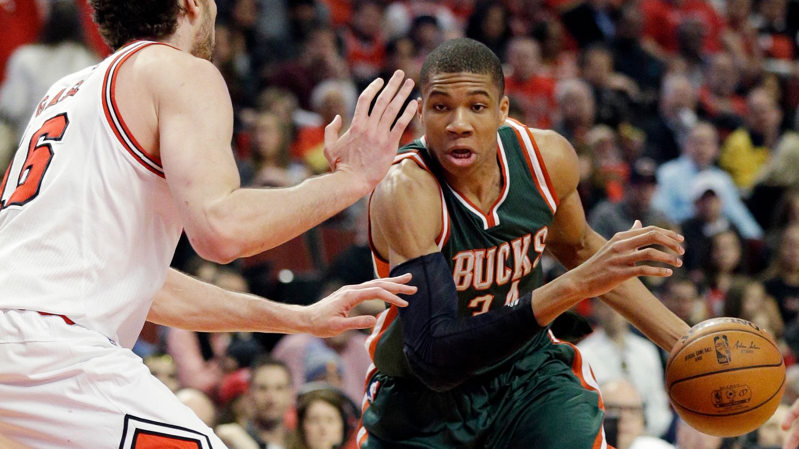 Rewind: Giannis Antetokounmpo’s first playoff game in Chicago 2015 ...