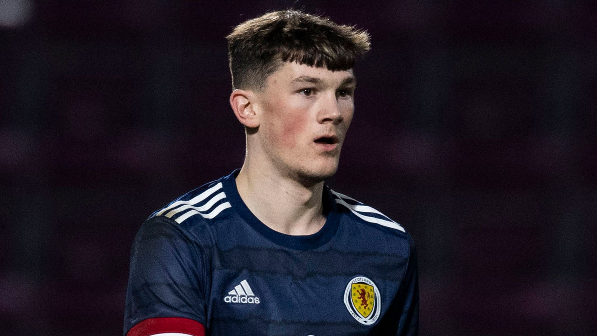 Calvin Ramsay: Liverpool complete £6.5m transfer for Aberdeen right ...