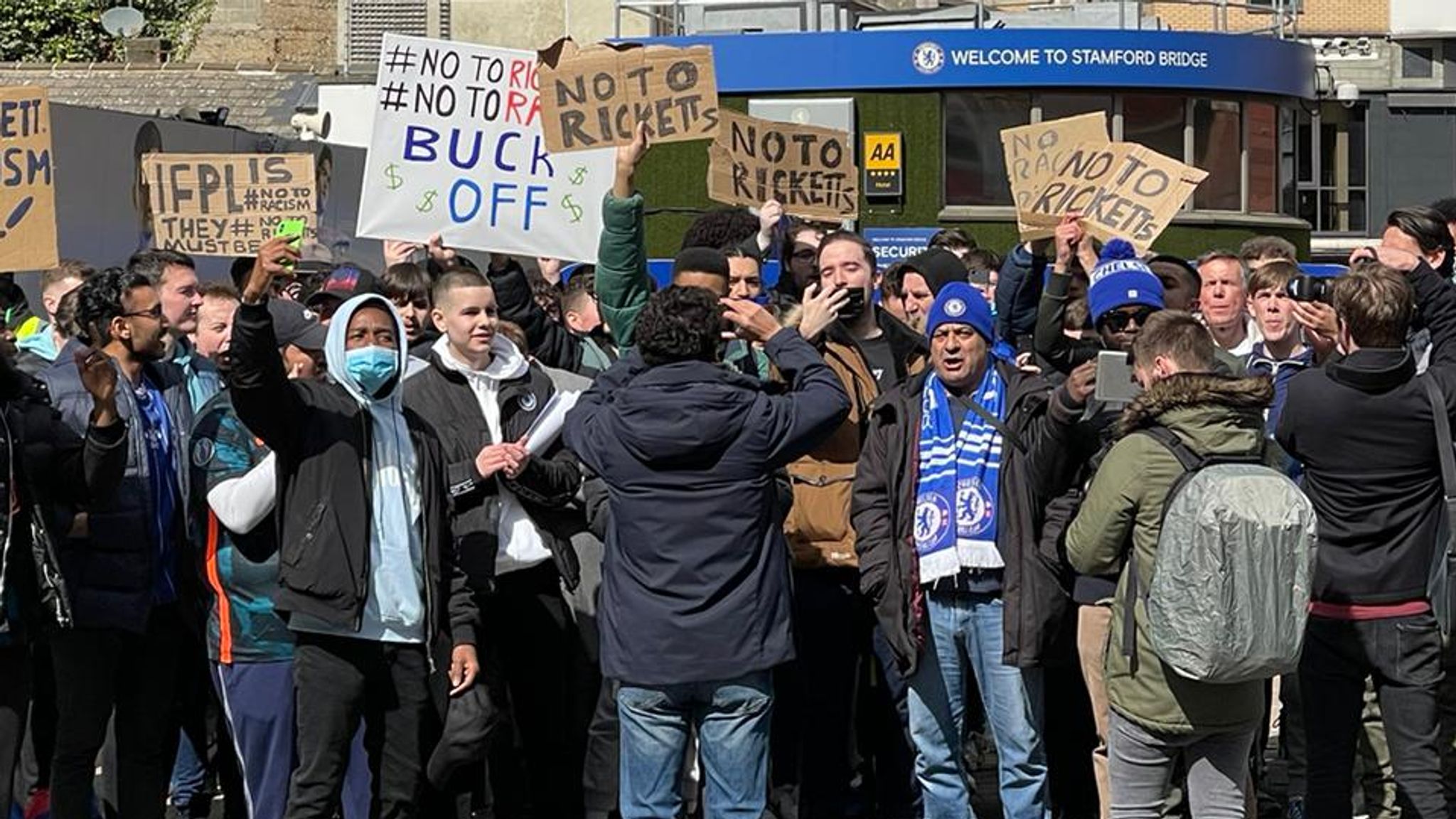 Chelsea fans protest against Ricketts' bid for club before Brentford ...