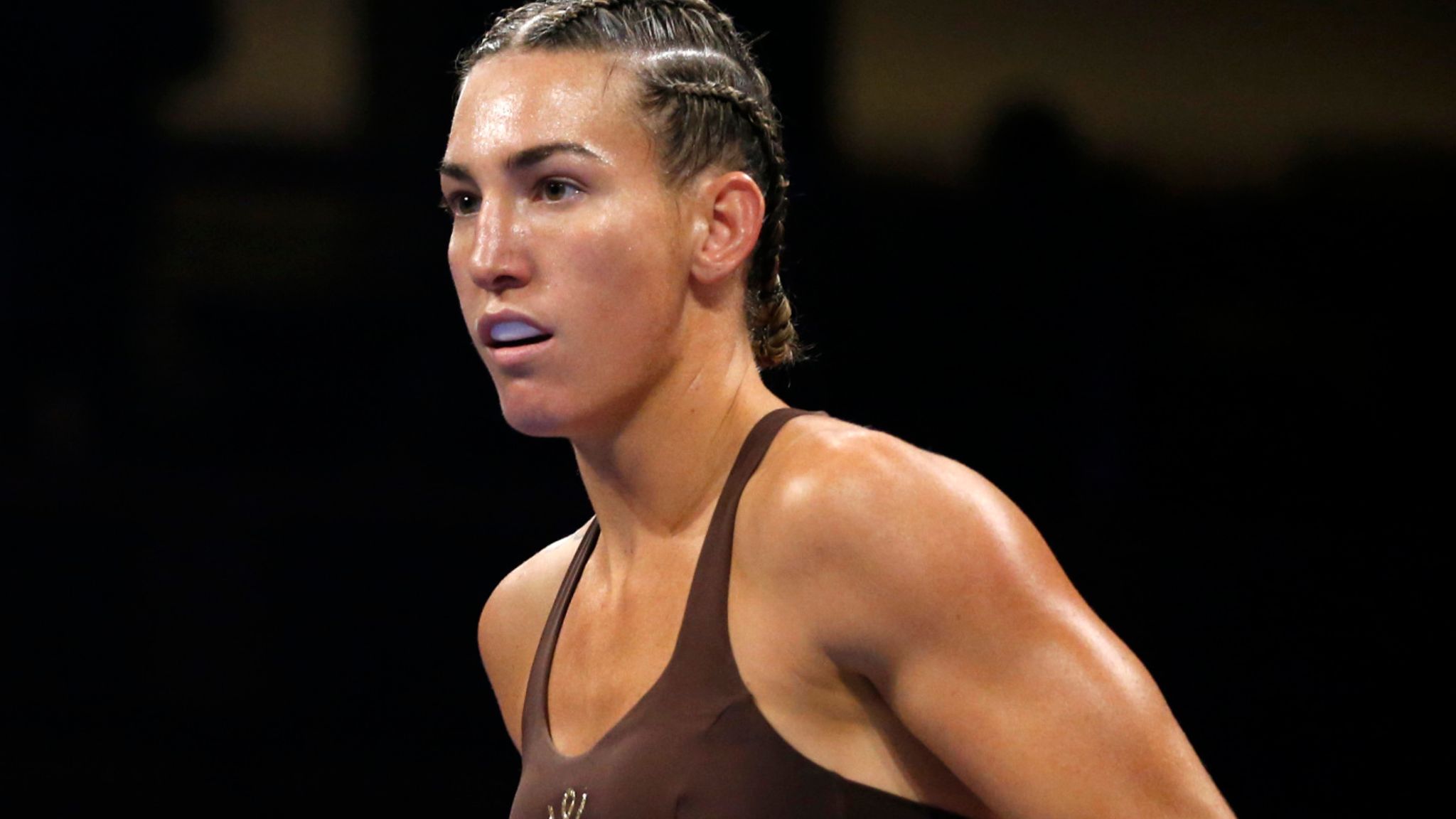 Mikaela Mayer: Alycia Baumgardner needs more than that one punch to ...