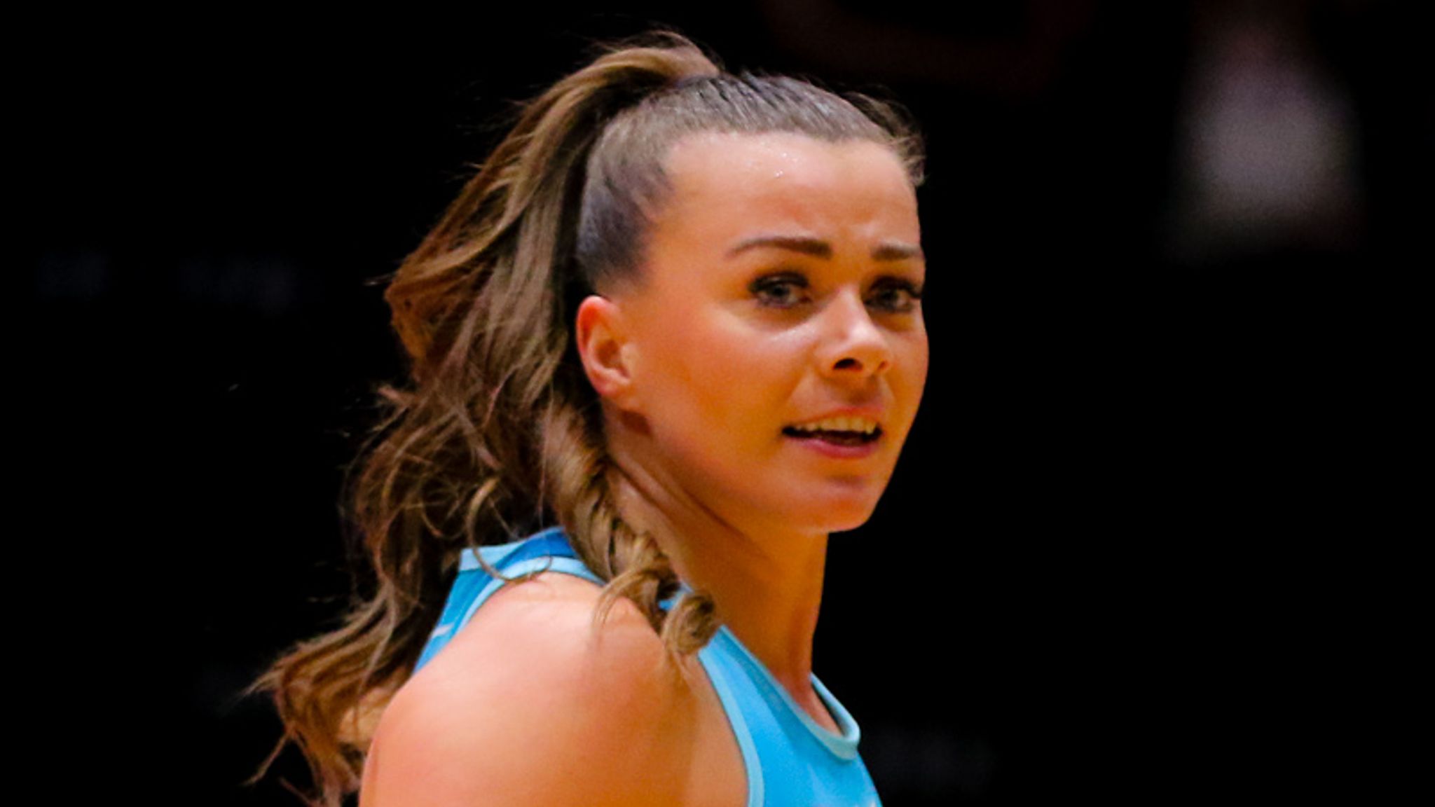 Vitality Netball Superleague: Team Bath Netball and Saracens Mavericks ...
