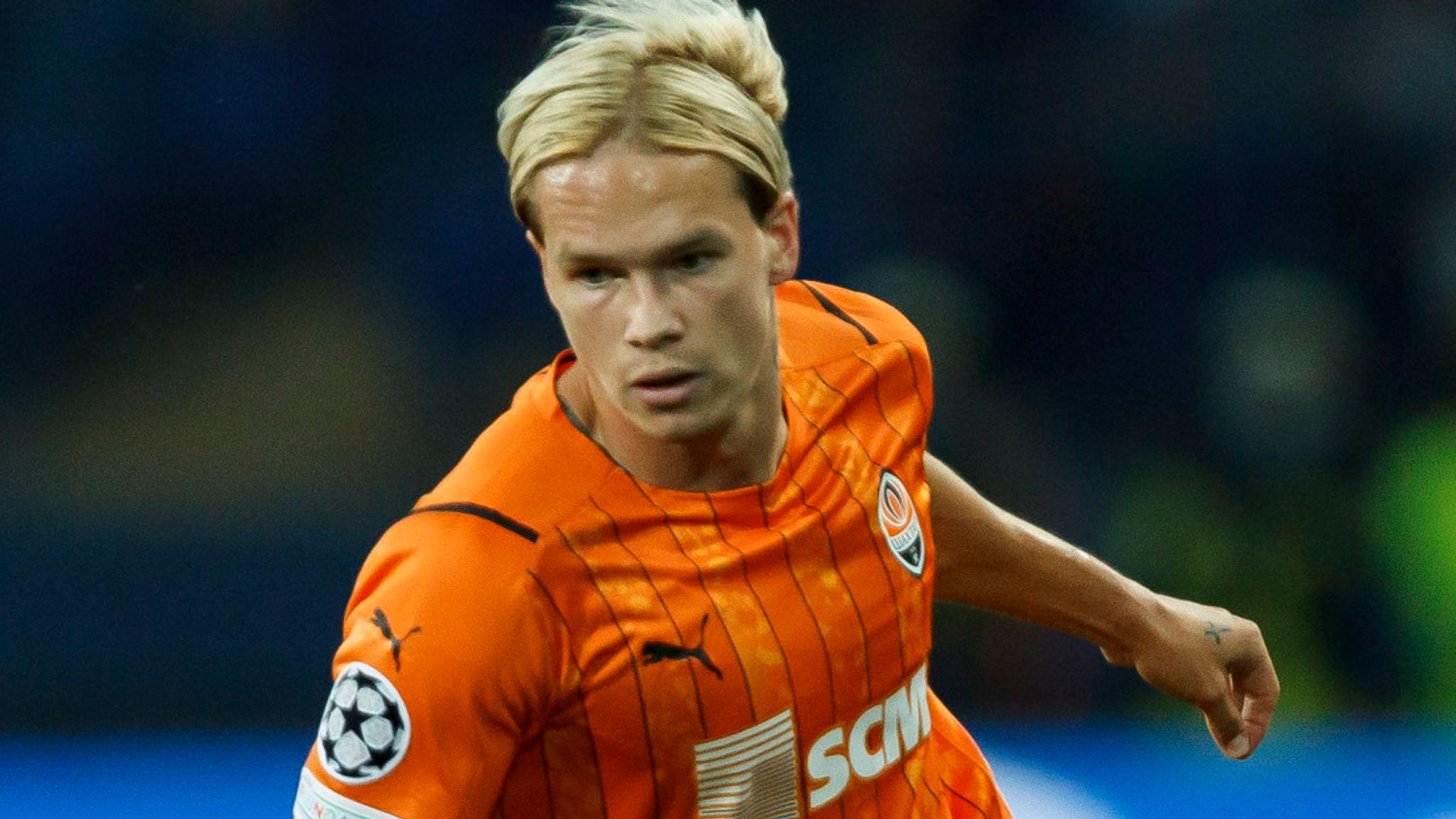 Man Utd refusing to give up on transfer for Frenkie de Jong from ...