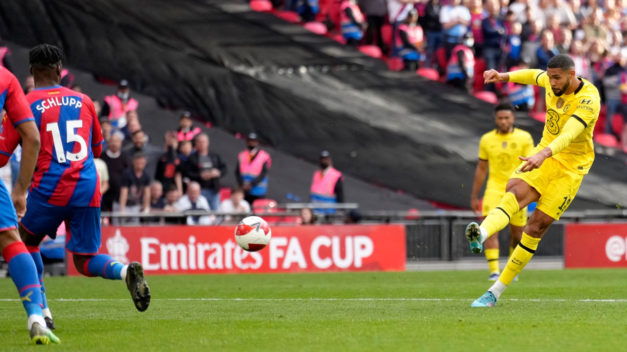 Ruben Loftus-Cheek exclusive: Chelsea midfielder building confidence ...