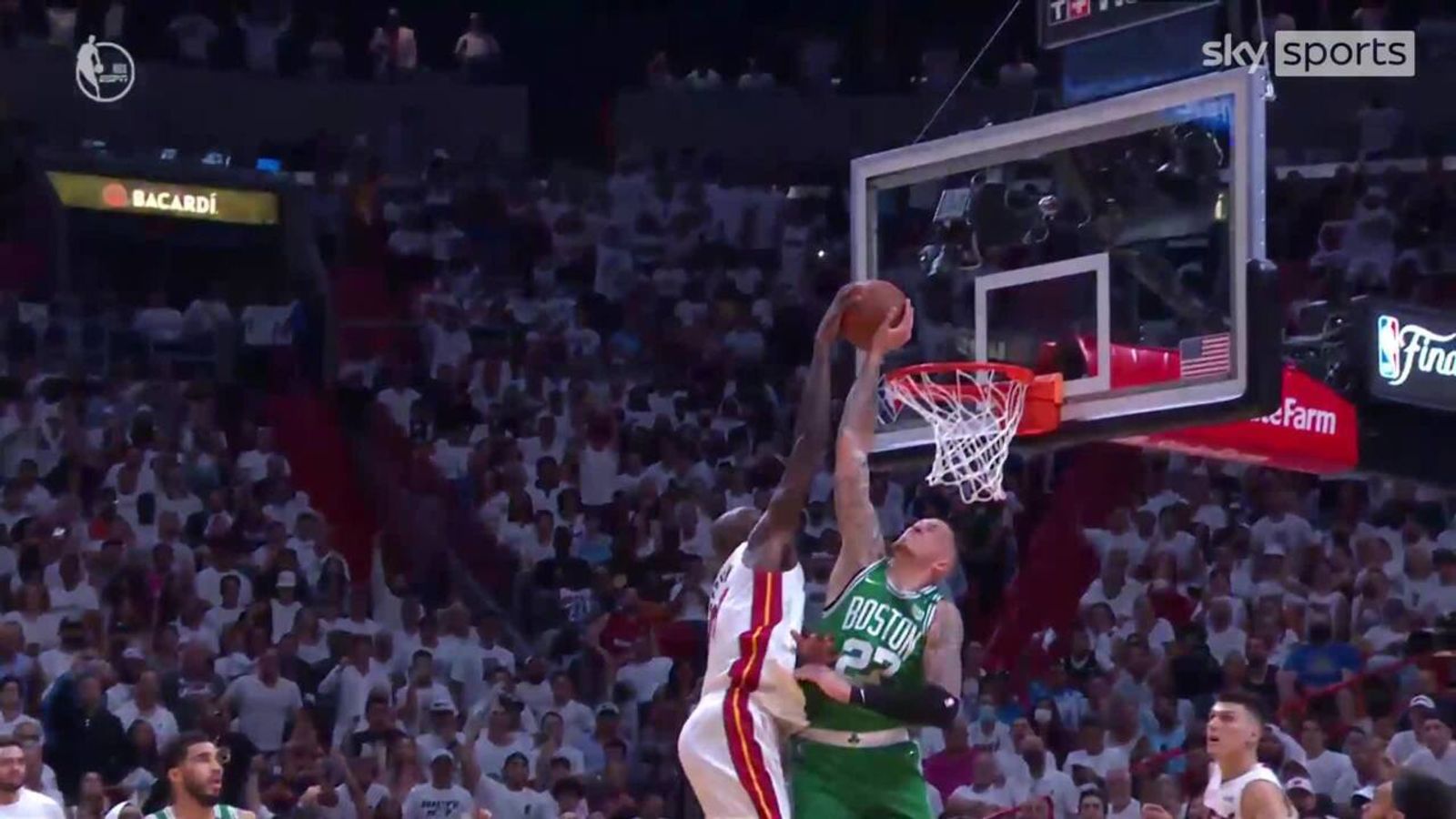 'What a rejection!' Daniel Theis rises to block the shot | NBA News ...