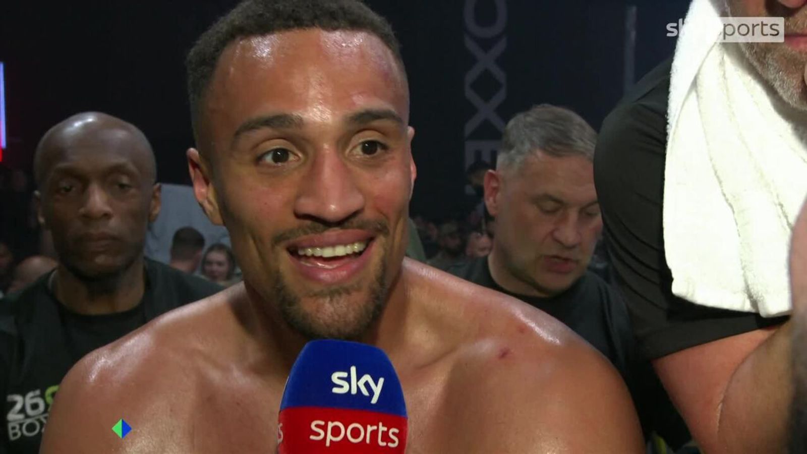 Ellis Zorro defeats Ricky Reeves in final of Boxxer Series ...