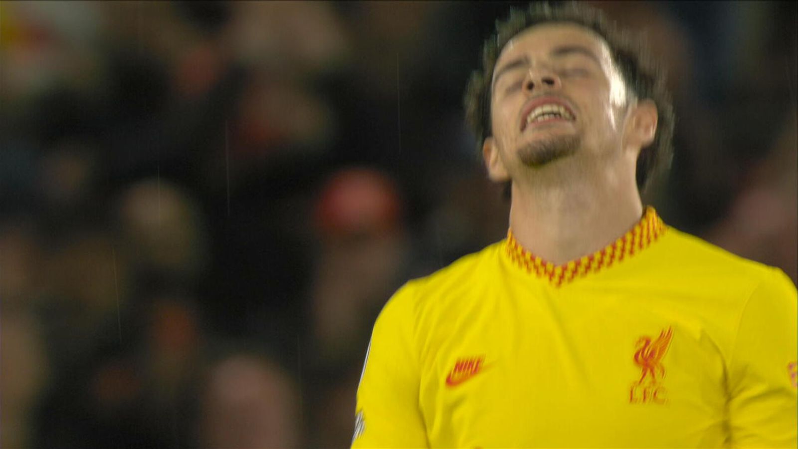 Jones tries to extend Liverpool advantage | Football News | Sky Sports