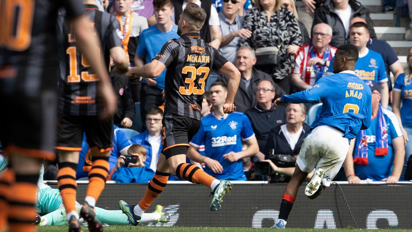 Rangers 2-0 Dundee Utd commentary | Football News | Sky Sports