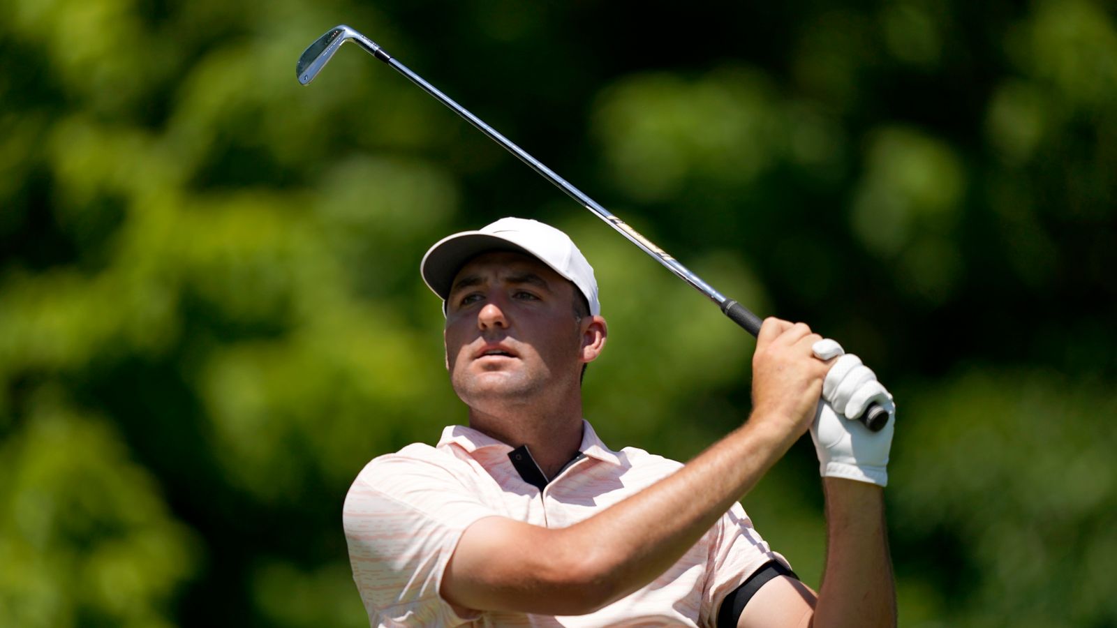 Charles Schwab Challenge: Scottie Scheffler stays bogey-free to share ...