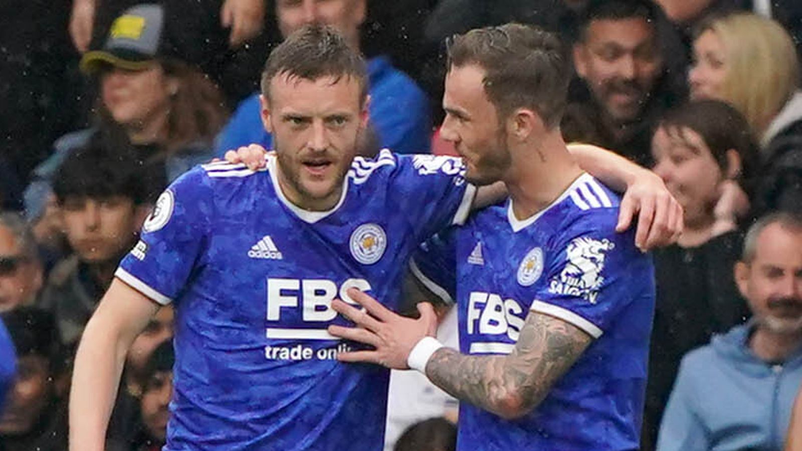 Watford 1-5 Leicester highlights | Football News | Sky Sports