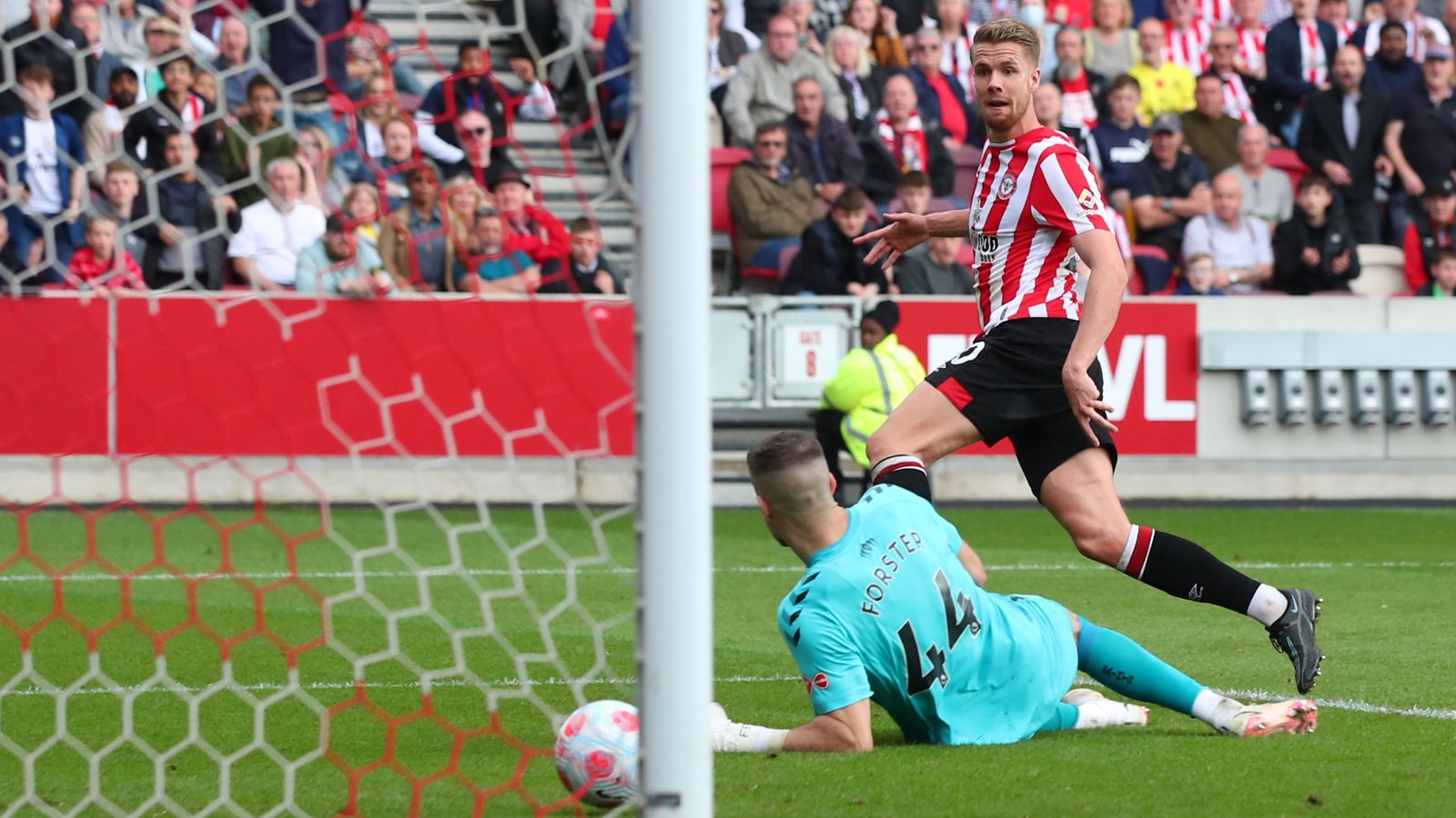Brentford 3-0 Southampton: Pontus Jansson, Yoane Wissa and Kristoffer ...
