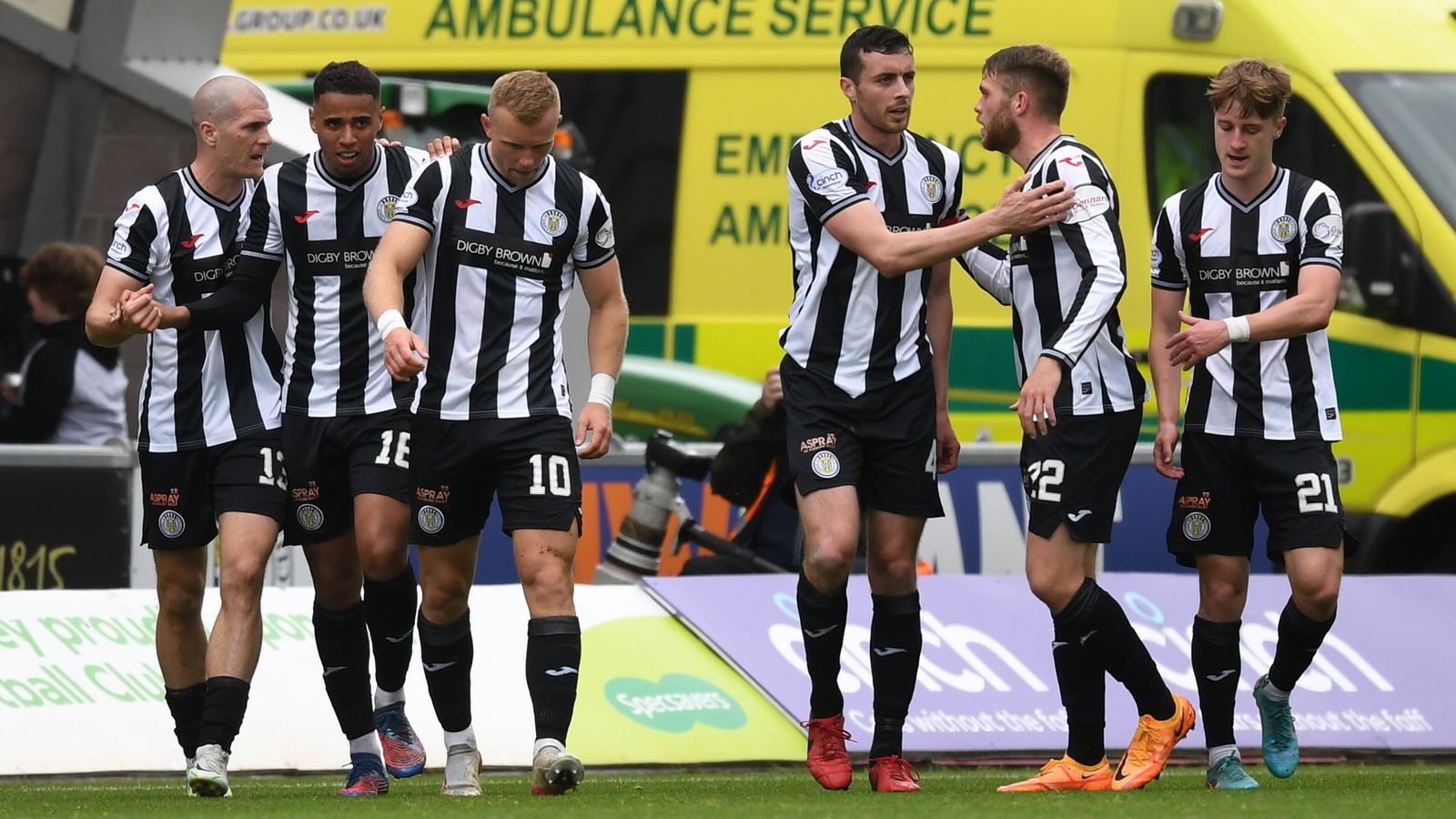 St Mirren 2-0 Dundee: Alex Greive and Curtis Main strike to put Dee on ...