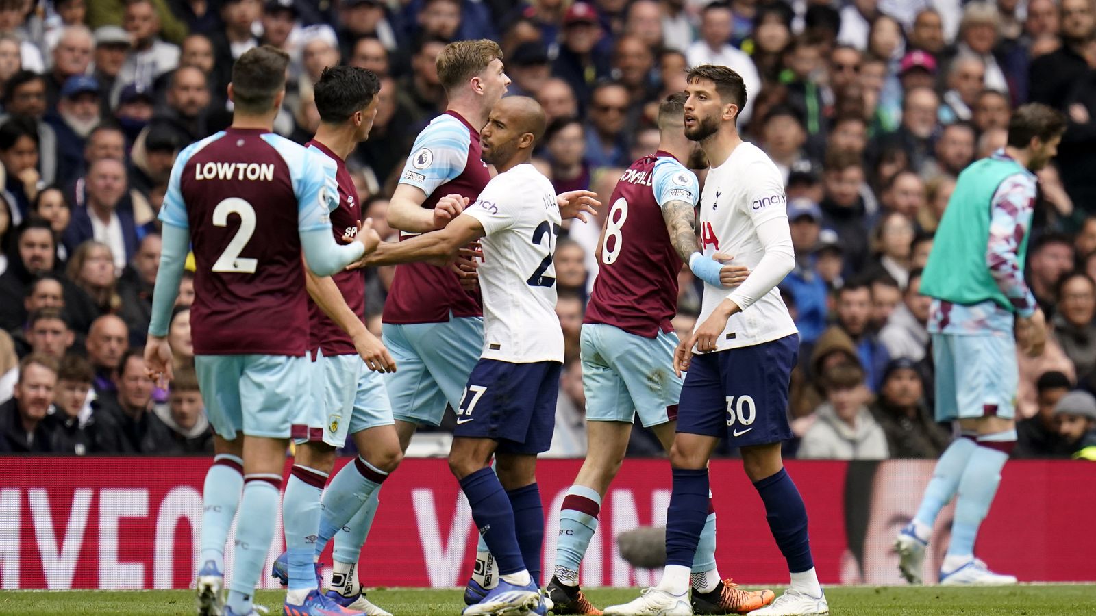 Tottenham 1 - 0 Burnley - Match Report & Highlights