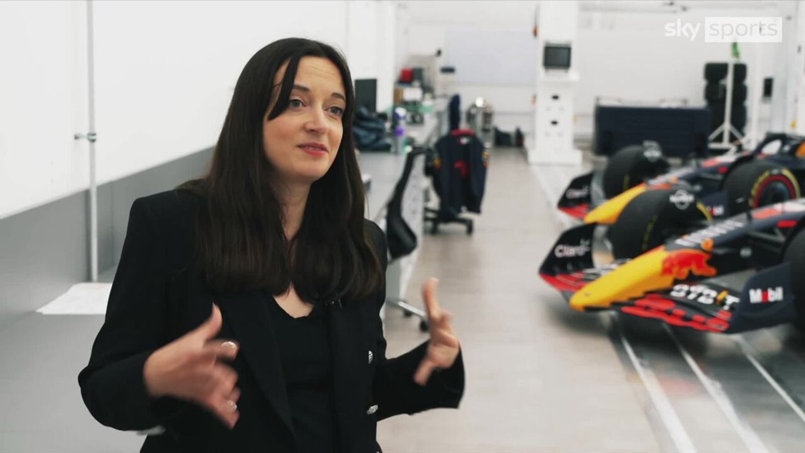 Red Bull's Hannah Schmitz explains the logic behind their pit-stop ...
