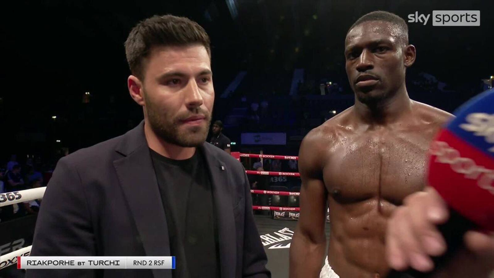 Richard Riakporhe stops Fabio Turchi in second round with brutal body ...