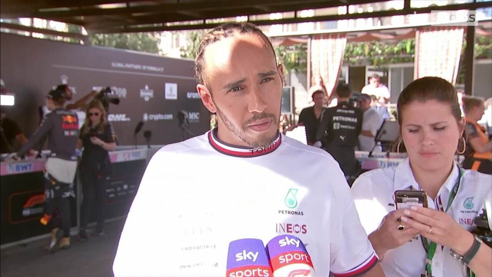 'I was praying for the race to end' - Lewis Hamilton suffers back pain ...