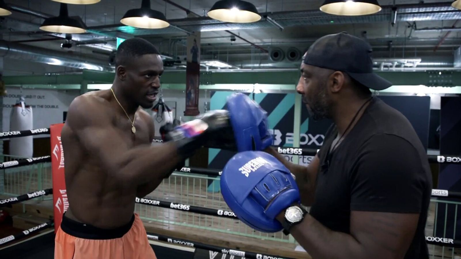 Arsen Goulamirian eyes Richard Riakporhe in cruiserweight world title ...