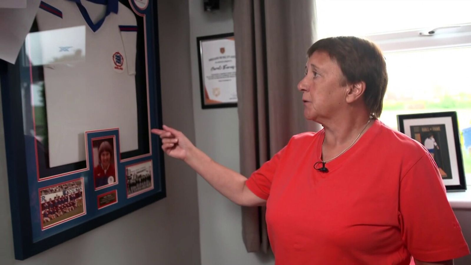 Leading the Lionesses: Former England captain Carol Thomas | Football ...