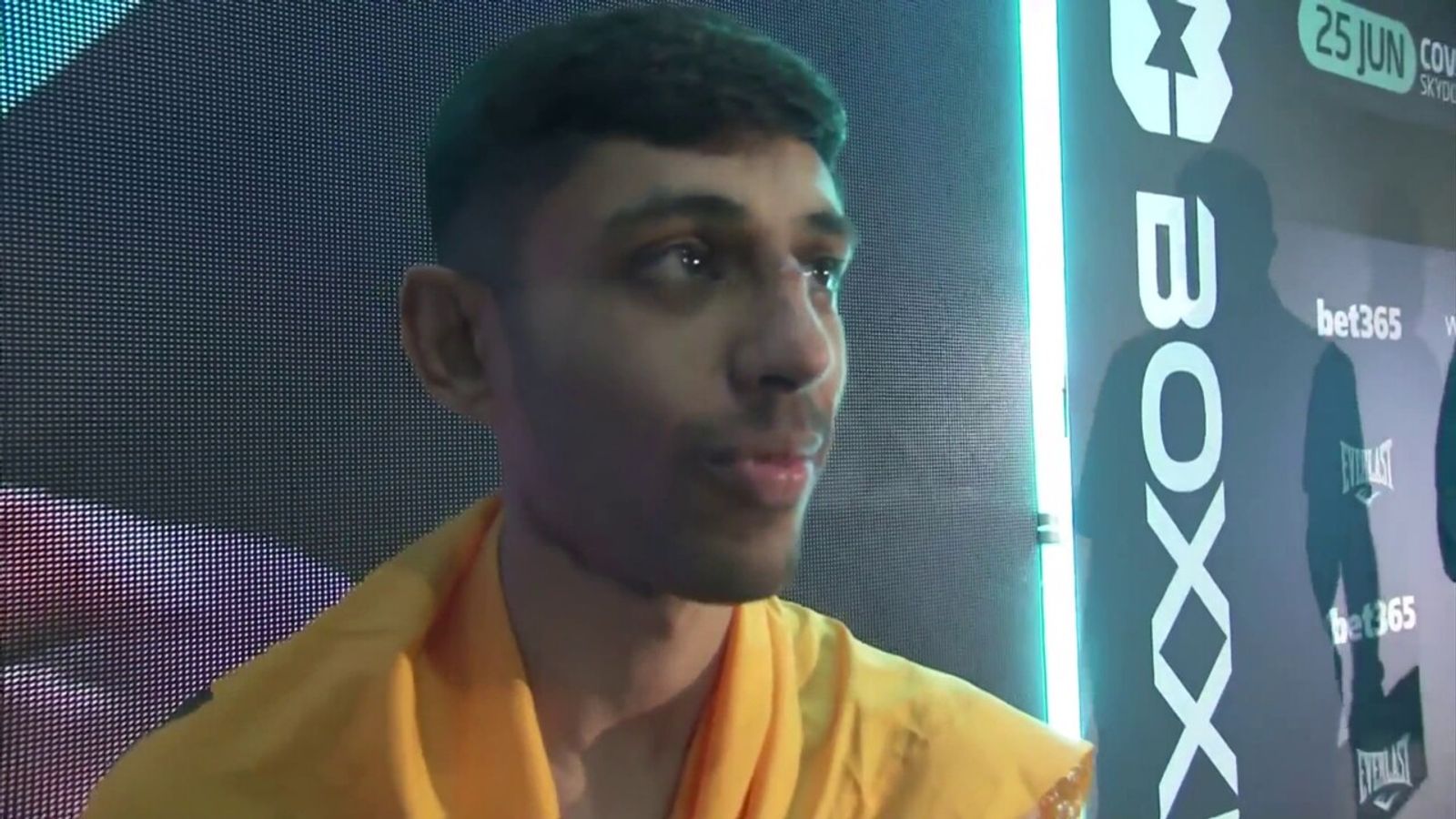 'Calm and collected' Dylan Cheema ready for action! | Boxing News | Sky ...