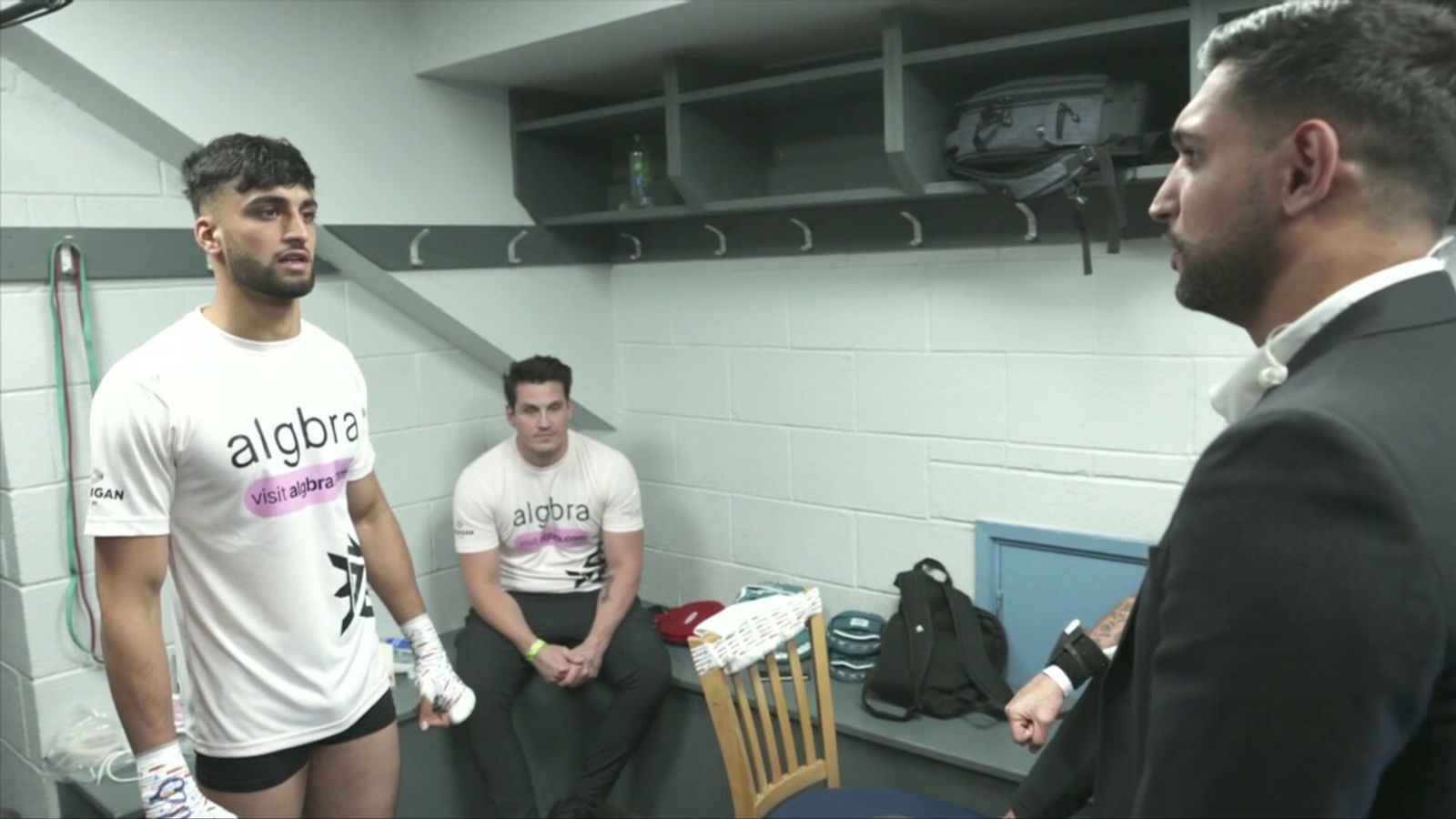 Amir Khan gives Adam Azim last-minute pep talk! | Boxing News | Sky Sports