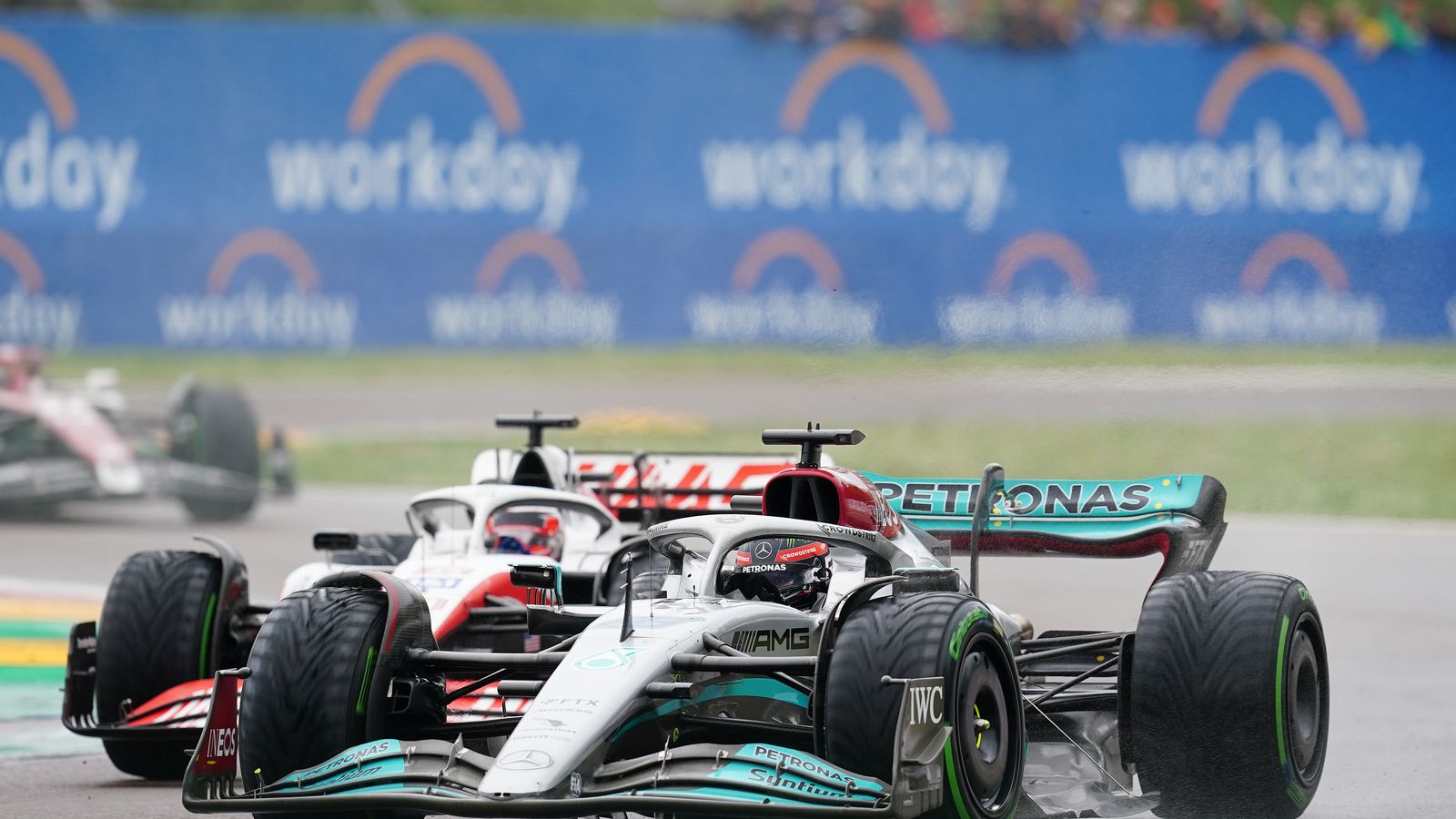Mercedes' George Russell has been 'phenomenal'; Lewis Hamilton 'hates ...