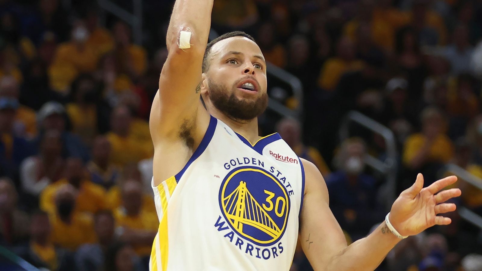 Stephen Curry ends record run of games with a made 3-pointer after ...