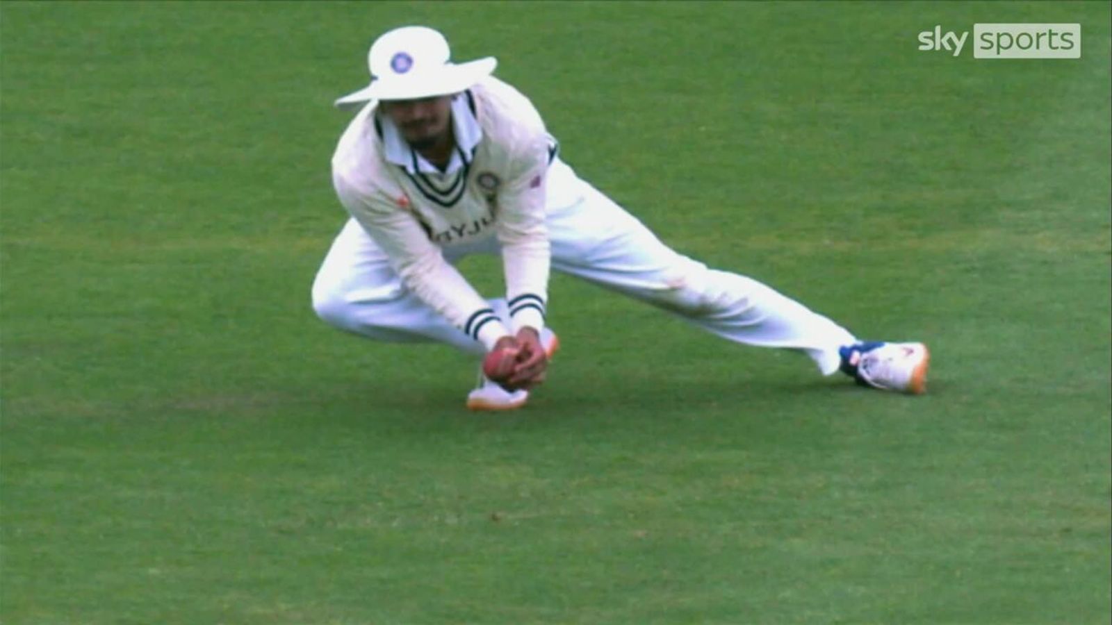 Matthew Potts caught by Shreyas Iyer but did it carry? | Cricket News ...