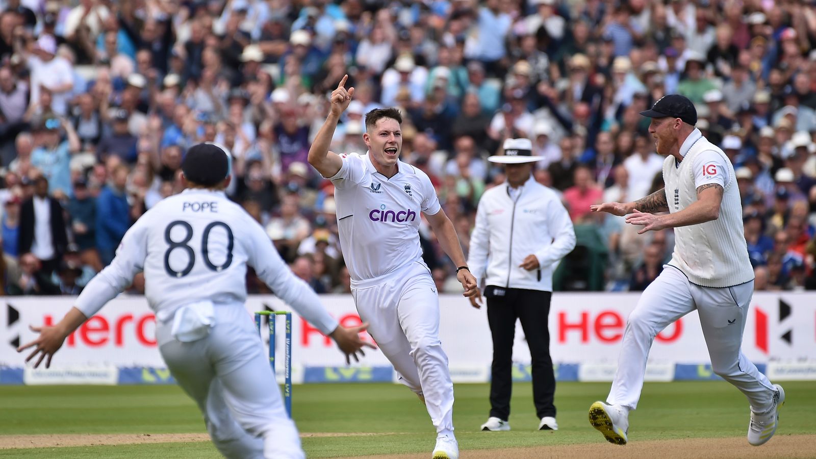 Matthew Potts traps Hanuma Vihari lbw for 20 | Cricket News | Sky Sports