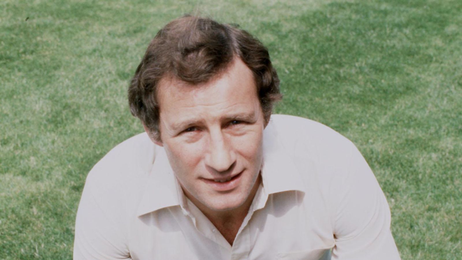 Terry Neill: Former Arsenal manager and captain dies aged 80 | Football ...