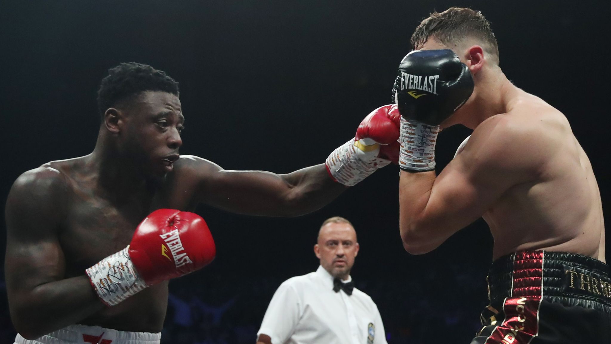 Chris Billam-Smith wins thunderous battle with Isaac Chamberlain to ...