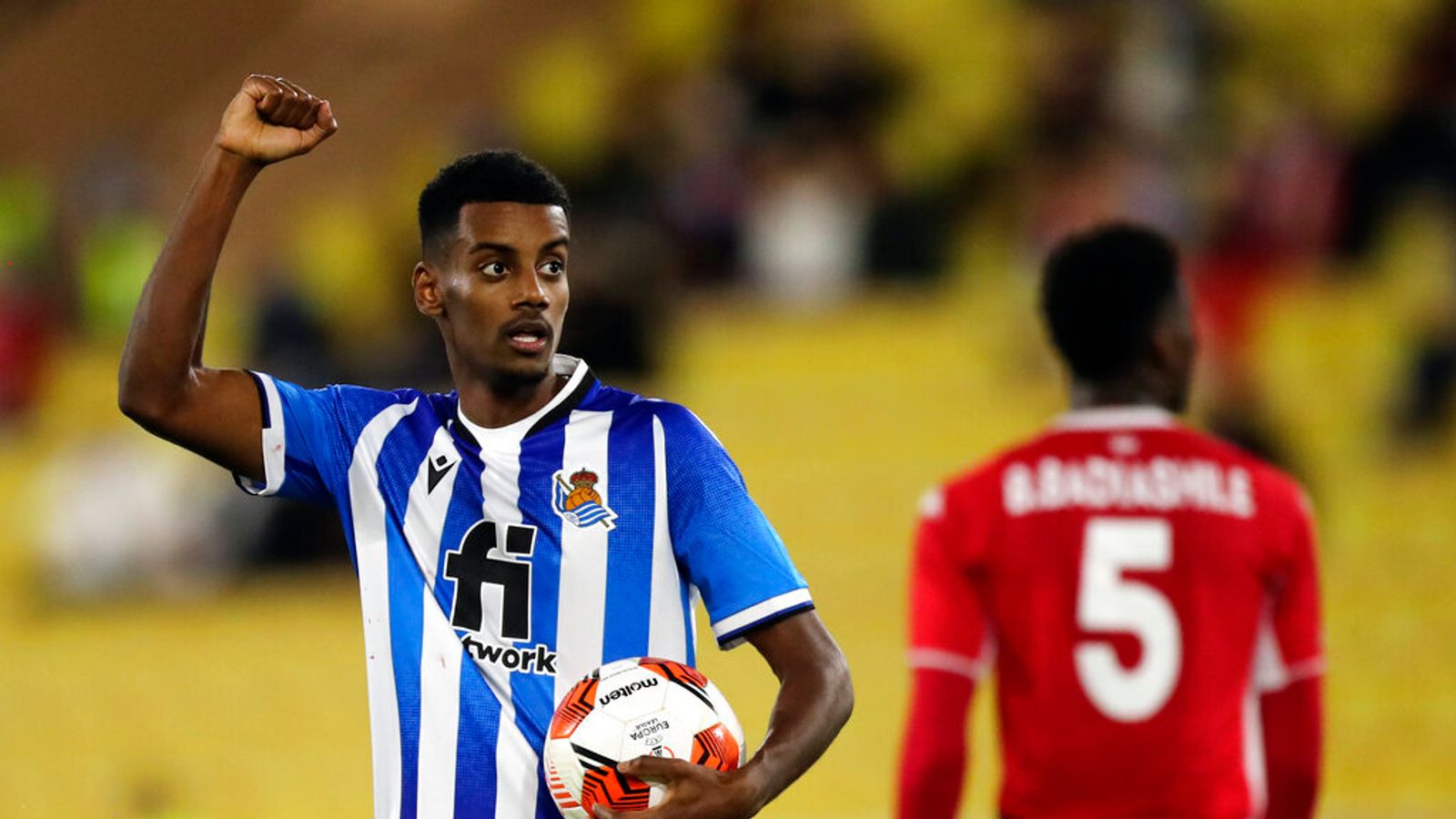 Alexander Isak: Newcastle sign striker from Real Sociedad for club ...