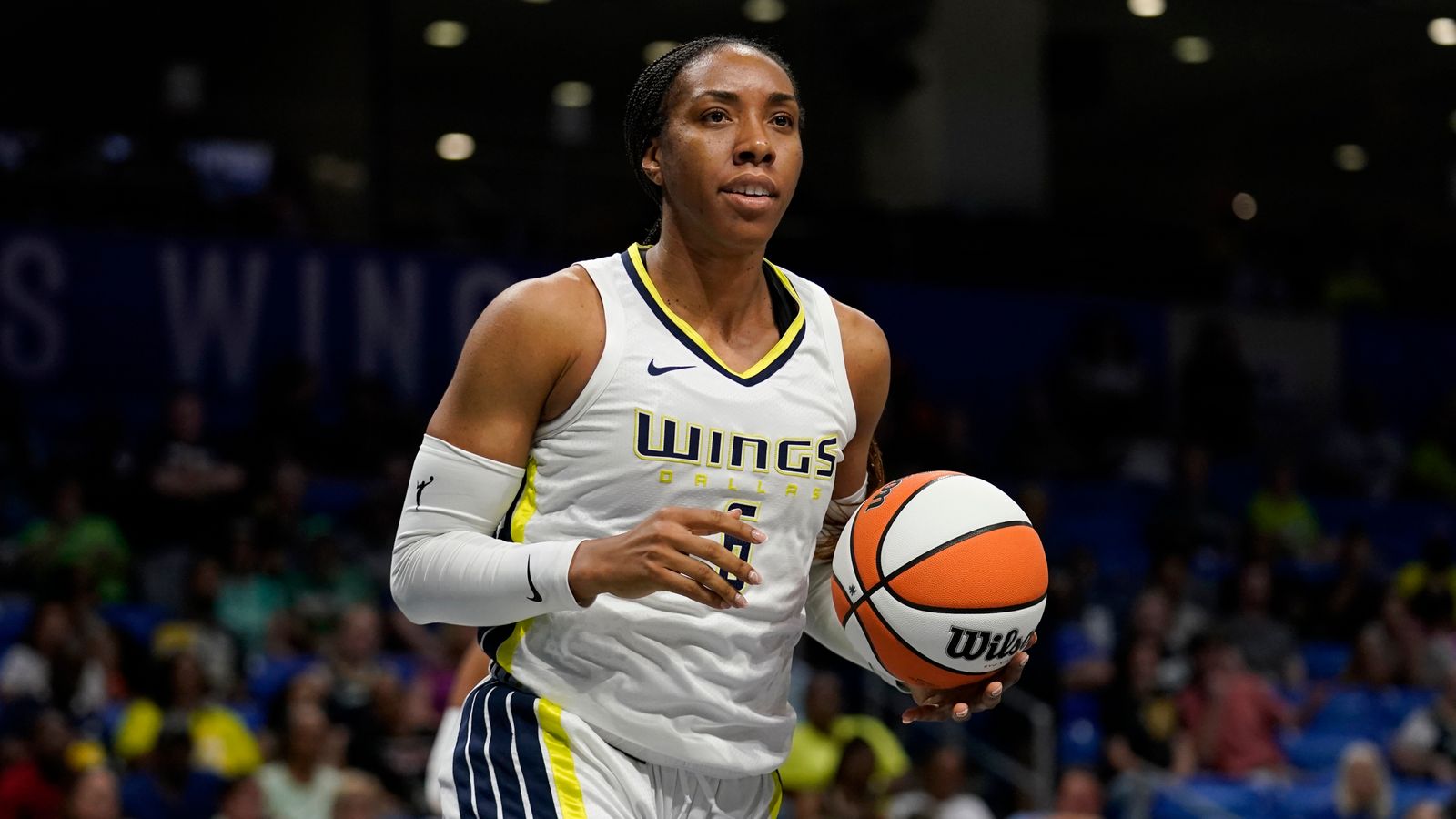 WNBA: Dallas Wings 116-88 Los Angeles Sparks | Basketball News | Sky Sports